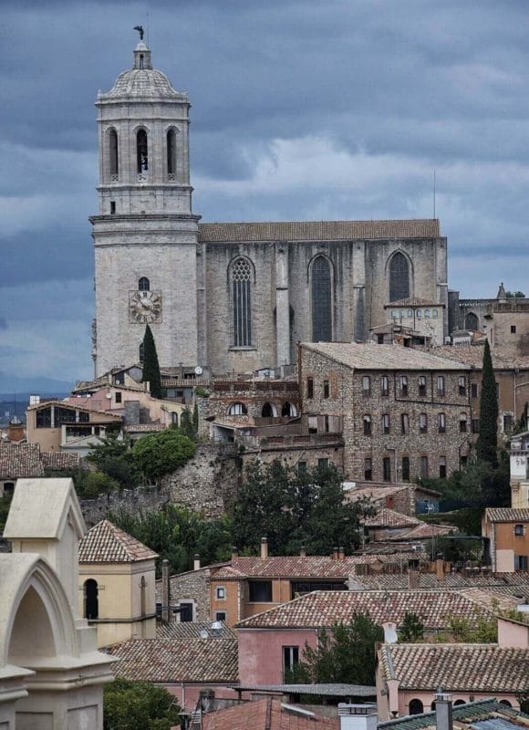 Visiting Girona: 9 Useful Things To Know Before You Go