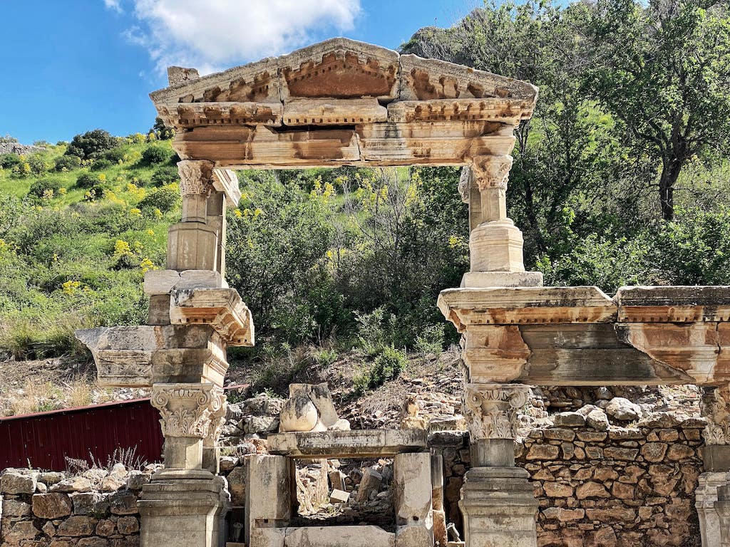 A Guide To Visiting Ephesus, Turkey: 21 Best Things To Know