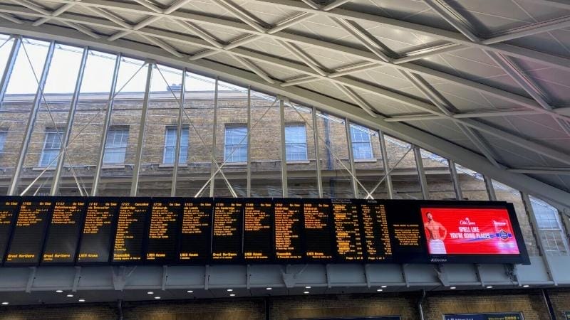 The Best Train From London To Edinburgh: 3 Great Options