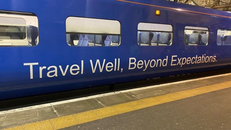 The Best Train From London To Edinburgh: 3 Great Options